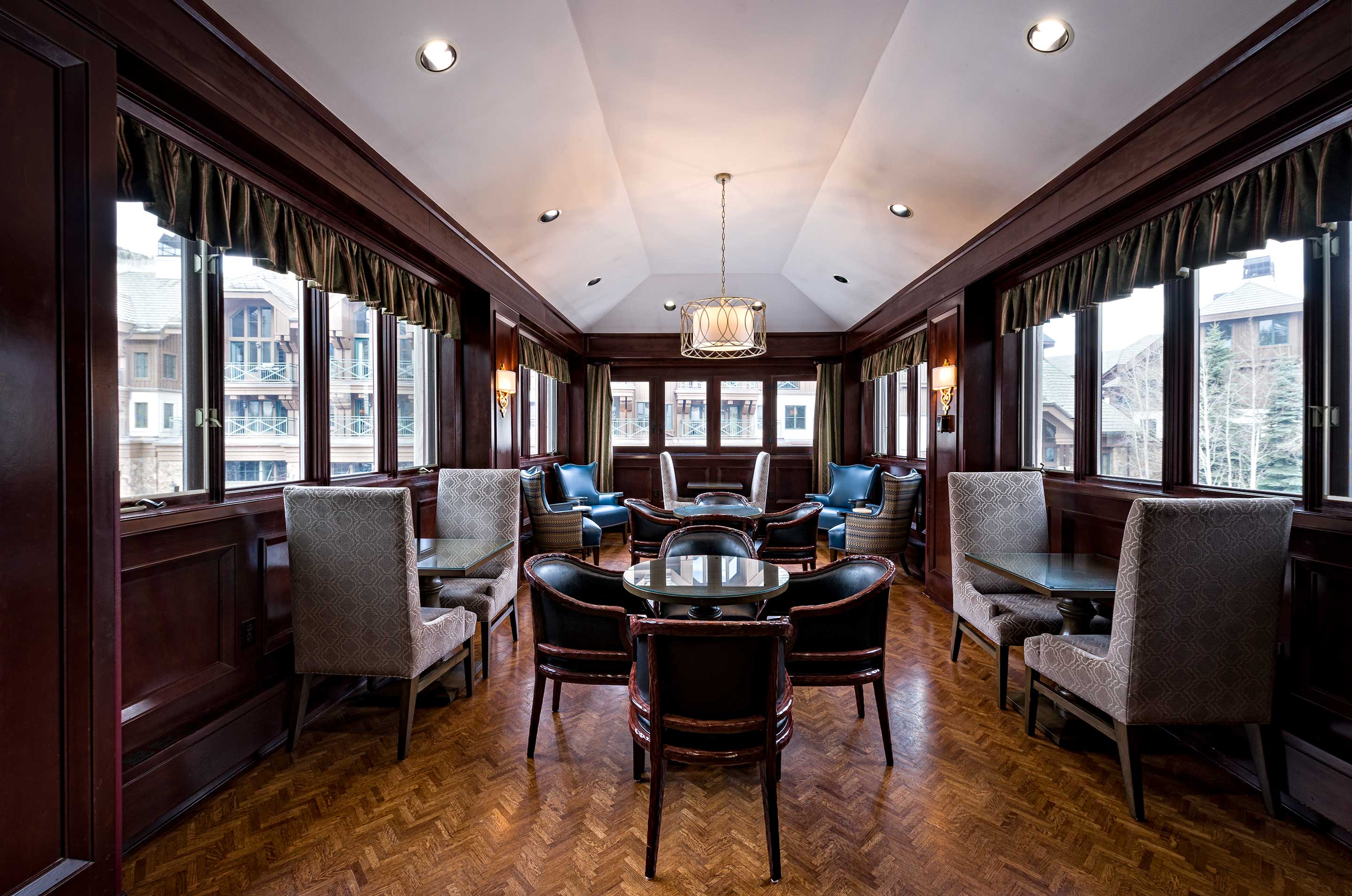 Poste Montane - Beaver Creek Mountain Lodging